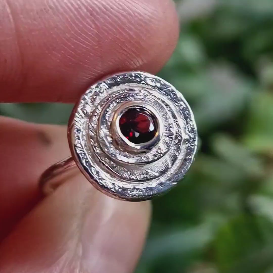 Orbit Ring – Caroline Stokesberry-Lee Jewellery Design